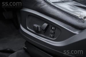 Белый БМВ Х5 2007 в Рига, объемом двигателя 3.00 л и пробегом 338 тыс. км за 6950 €, фото 15 на AUTOMOTO.COM.LV