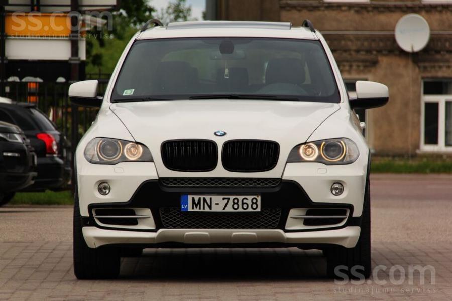 White BMW X5 2008 in Jelgava, with an engine capacity of 3.00 L and mileage of 0 thousand km for 33500 €, photo 2 on AUTOMOTO.COM.LV