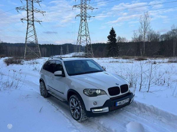 White BMW X5 2008 in Vilnius, with an engine capacity of 2.99 L and mileage of 402 thousand km for 6500 €, photo 4 on AUTOMOTO.COM.LV