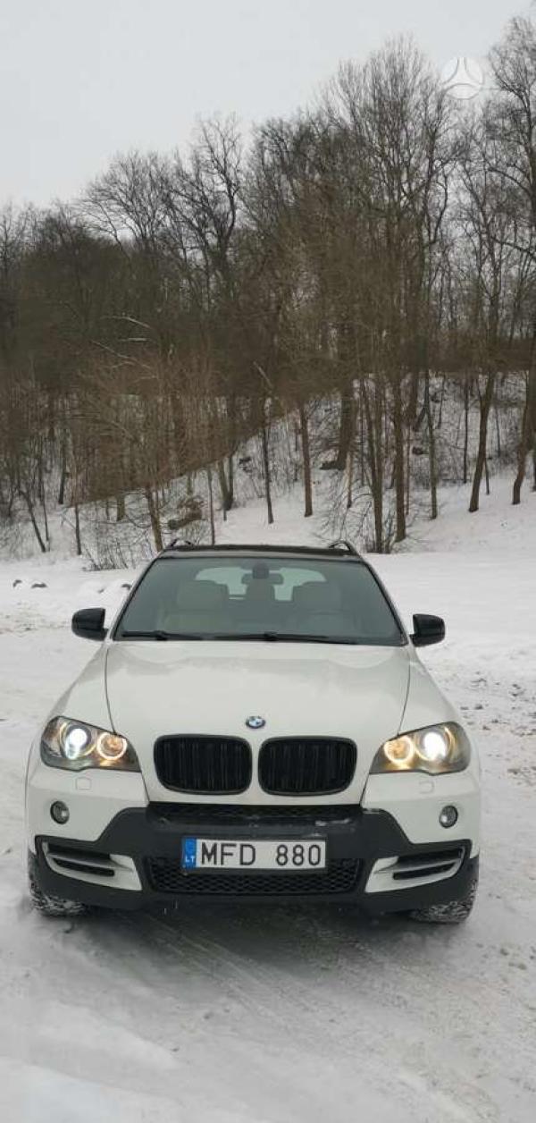 Balts BMW X5 2008 Viļņa, ar dzinēja tilpumu 2.99 L un nobraukumu 321 tūkst. km par 8900 €, foto 1 vietnē AUTOMOTO.COM.LV