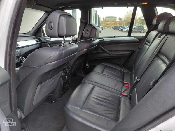 Balts BMW X5 2008 Viļņa, ar dzinēja tilpumu 3.00 L un nobraukumu 340 tūkst. km par 7300 €, foto 9 vietnē AUTOMOTO.COM.LV