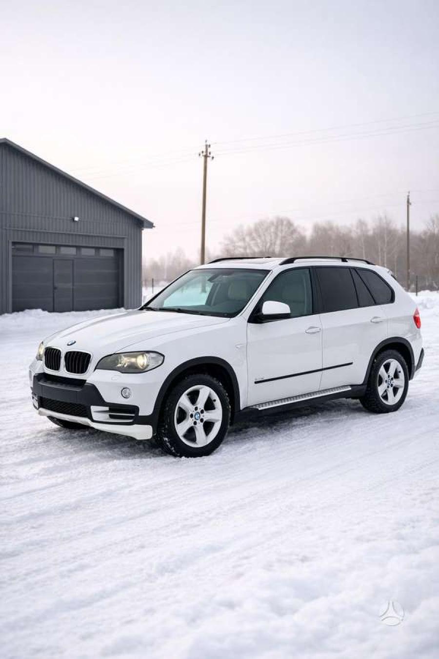 White BMW X5 2008 in Plunge, with an engine capacity of 3.00 L and mileage of 220 thousand km for 6600 €, photo 1 on AUTOMOTO.COM.LV