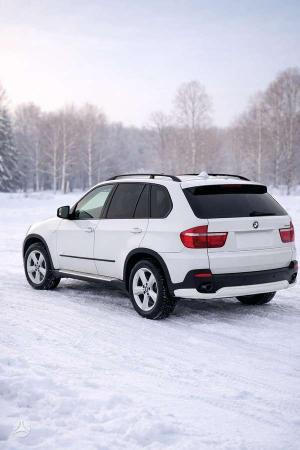 White BMW X5 2008 in Plunge, with an engine capacity of 3.00 L and mileage of 220 thousand km for 6600 €, photo 2 on AUTOMOTO.COM.LV