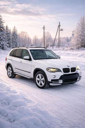 White BMW X5 2008 in Plunge, with an engine capacity of 3.00 L and mileage of 220 thousand km for 6600 €, photo 3 on AUTOMOTO.COM.LV