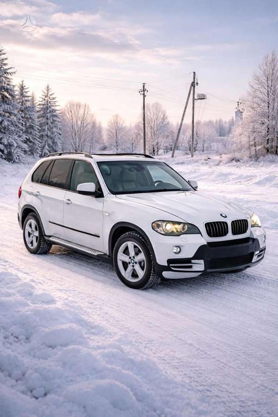 White BMW X5 2008 in Plunge, with an engine capacity of 3.00 L and mileage of 220 thousand km for 6600 €, photo 3 on AUTOMOTO.COM.LV