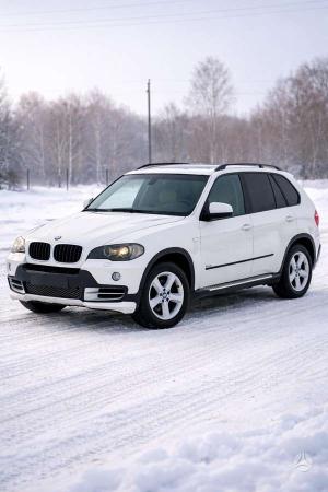White BMW X5 2008 in Plunge, with an engine capacity of 3.00 L and mileage of 220 thousand km for 6600 €, photo 4 on AUTOMOTO.COM.LV