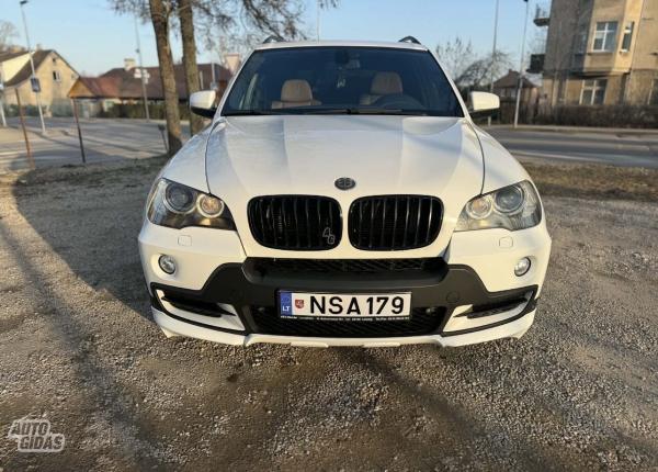White BMW X5 2008 in Vilnius, with an engine capacity of 3.00 L and mileage of 368 thousand km for 8600 €, photo 3 on AUTOMOTO.COM.LV