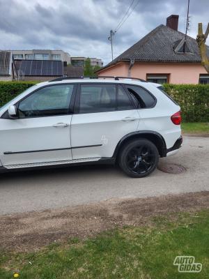 Balts BMW X5 2008 Klaipėda, ar dzinēja tilpumu 3.00 L un nobraukumu 271 tūkst. km par 5900 €, foto 5 vietnē AUTOMOTO.COM.LV