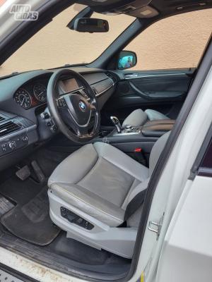 Balts BMW X5 2008 Klaipėda, ar dzinēja tilpumu 3.00 L un nobraukumu 271 tūkst. km par 5900 €, foto 11 vietnē AUTOMOTO.COM.LV