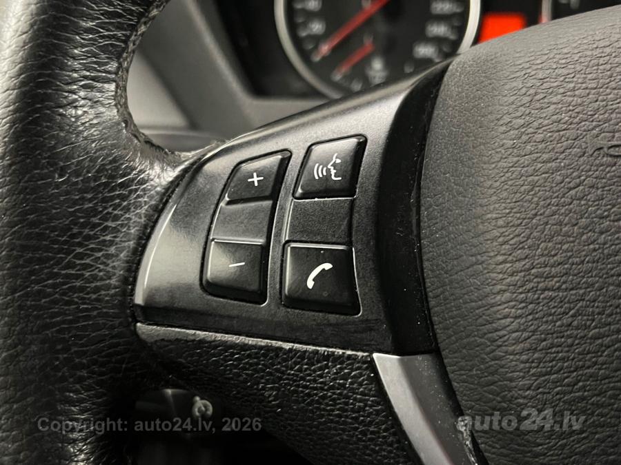 Balts BMW X5 2008 Pērnava, ar dzinēja tilpumu 3.00 L un nobraukumu 0 tūkst. km par 7490 €, foto 31 vietnē AUTOMOTO.COM.LV