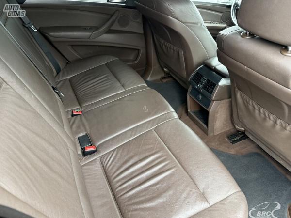 Белый БМВ Х5 2008 в Авиженяй, объемом двигателя 3.00 л и пробегом 371 тыс. км за 7500 €, фото 8 на AUTOMOTO.COM.LV