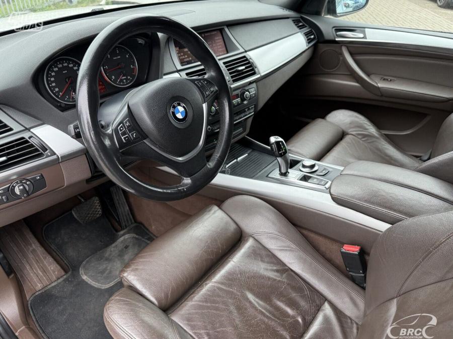 Белый БМВ Х5 2008 в Авиженяй, объемом двигателя 3.00 л и пробегом 371 тыс. км за 7500 €, фото 18 на AUTOMOTO.COM.LV