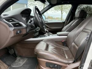 Белый БМВ Х5 2008 в Авиженяй, объемом двигателя 3.00 л и пробегом 371 тыс. км за 7500 €, фото 19 на AUTOMOTO.COM.LV