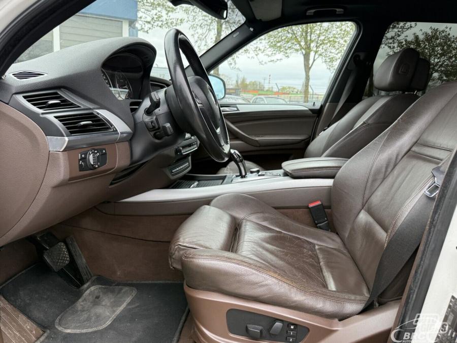 Белый БМВ Х5 2008 в Авиженяй, объемом двигателя 3.00 л и пробегом 371 тыс. км за 7500 €, фото 19 на AUTOMOTO.COM.LV