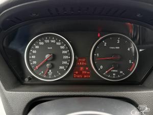 Белый БМВ Х5 2008 в Авиженяй, объемом двигателя 3.00 л и пробегом 371 тыс. км за 7500 €, фото 21 на AUTOMOTO.COM.LV