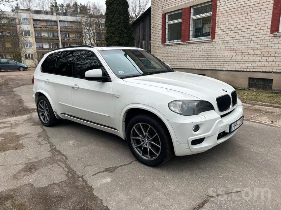 Белый БМВ Х5 2008 в Огре, объемом двигателя 3.00 л и пробегом 421 тыс. км за 7900 €, фото 3 на AUTOMOTO.COM.LV
