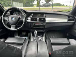 White BMW X5 2008 in Cesis, with an engine capacity of 3.00 L and mileage of 0 thousand km for 9900 €, photo 10 on AUTOMOTO.COM.LV
