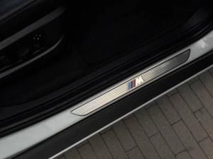 White BMW X5 2008 in Rezekne, with an engine capacity of 3.00 L and mileage of 248 thousand km for 12990 €, photo 13 on AUTOMOTO.COM.LV