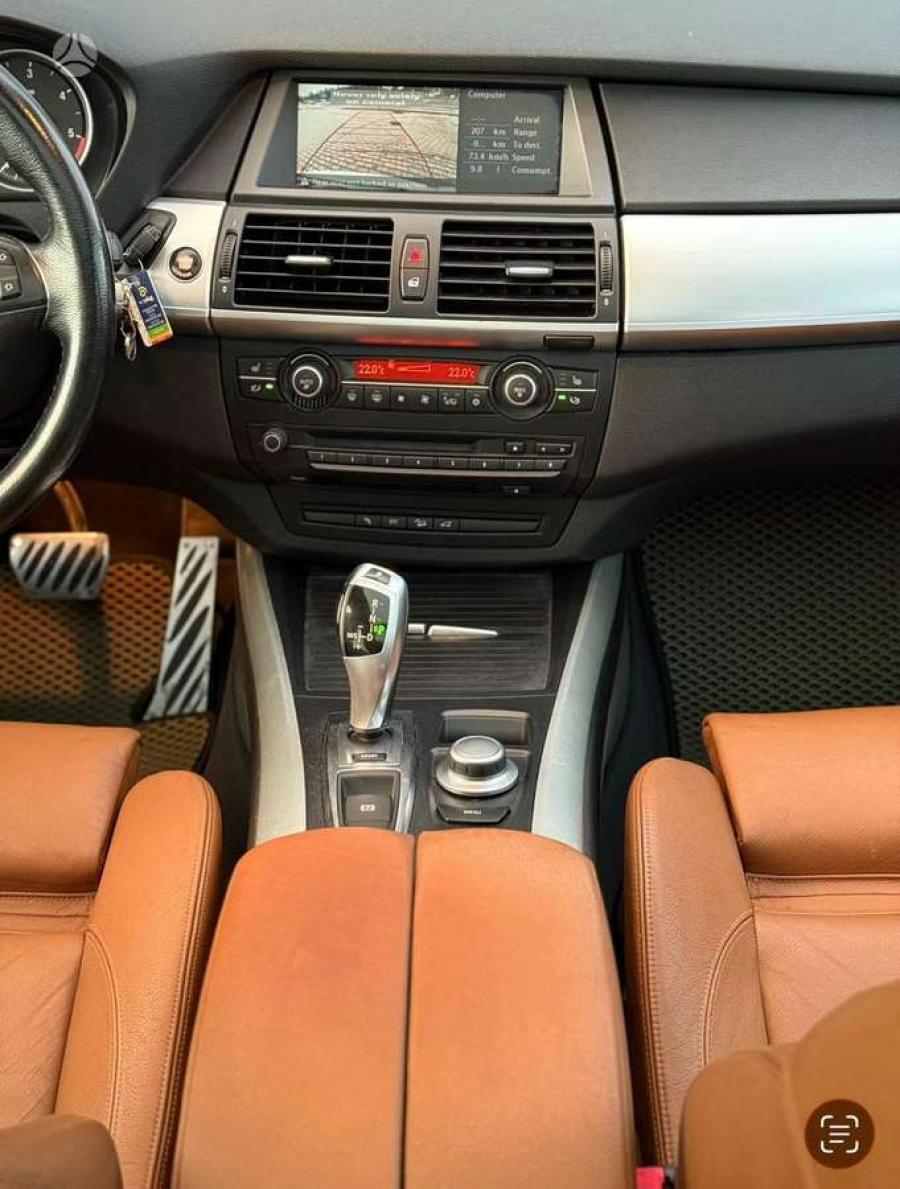 Balts BMW X5 2008 Klaipėda, ar dzinēja tilpumu 2.99 L un nobraukumu 288 tūkst. km par 9700 €, foto 17 vietnē AUTOMOTO.COM.LV