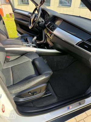 Balts BMW X5 2008 Tauragė, ar dzinēja tilpumu 3.50 L un nobraukumu 277 tūkst. km par 8450 €, foto 21 vietnē AUTOMOTO.COM.LV