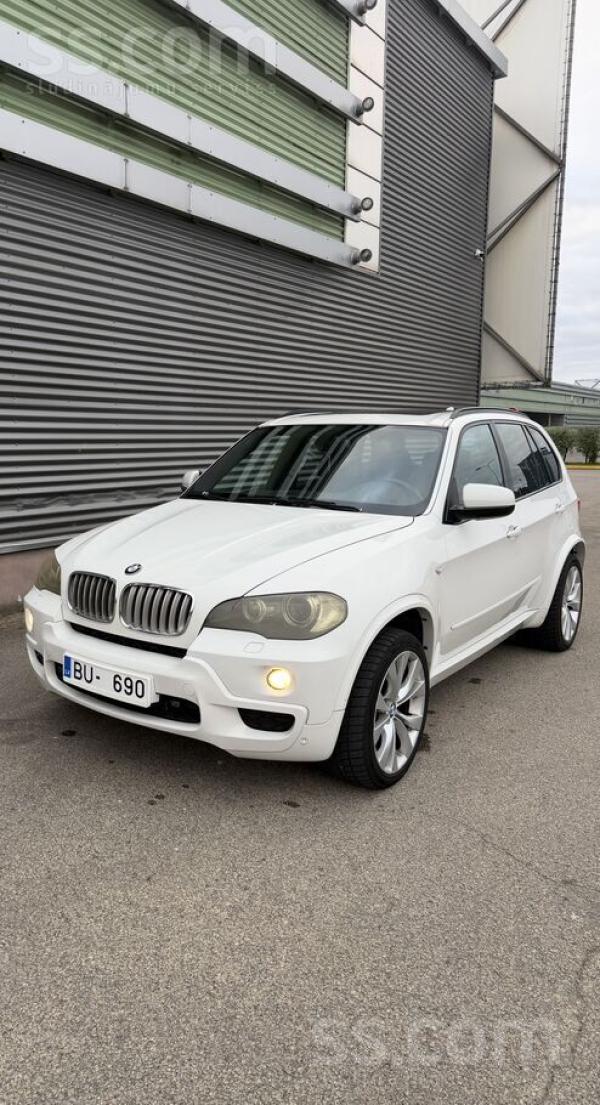 Balts BMW X5 2008 Rīga, ar dzinēja tilpumu 3.00 L un nobraukumu 244 tūkst. km par 8299 €, foto 1 vietnē AUTOMOTO.COM.LV