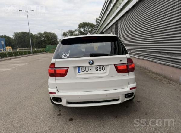 Balts BMW X5 2008 Rīga, ar dzinēja tilpumu 3.00 L un nobraukumu 244 tūkst. km par 8299 €, foto 5 vietnē AUTOMOTO.COM.LV