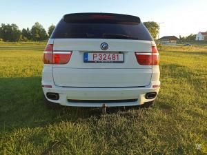 Balts BMW X5 2008 Šauļi, ar dzinēja tilpumu 2.99 L un nobraukumu 313 tūkst. km par 8500 €, foto 9 vietnē AUTOMOTO.COM.LV