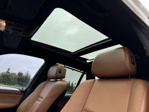 White BMW X5 2008 in Telschi, with an engine capacity of 2.99 L and mileage of 264 thousand km for 9700 €, photo 27 on AUTOMOTO.COM.LV