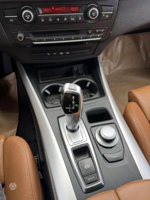 White BMW X5 2008 in Telschi, with an engine capacity of 2.99 L and mileage of 264 thousand km for 9700 €, photo 30 on AUTOMOTO.COM.LV