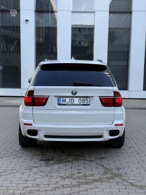 White BMW X5 2008 in Vilnius, with an engine capacity of 3.00 L and mileage of 336 thousand km for 11500 €, photo 6 on AUTOMOTO.COM.LV