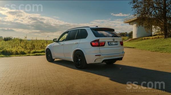 Balts BMW X5 2008 Daugavpils, ar dzinēja tilpumu 3.00 L un nobraukumu 362 tūkst. km par 11950 €, foto 6 vietnē AUTOMOTO.COM.LV