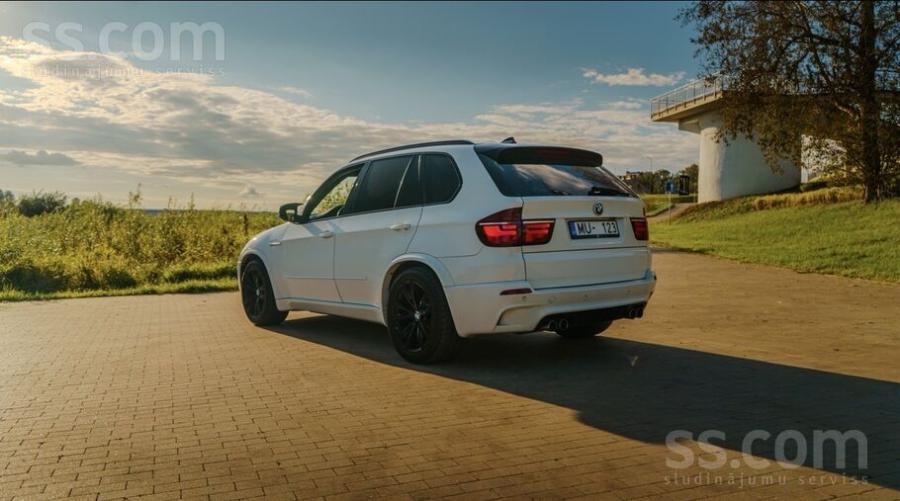 Balts BMW X5 2008 Daugavpils, ar dzinēja tilpumu 3.00 L un nobraukumu 362 tūkst. km par 11950 €, foto 6 vietnē AUTOMOTO.COM.LV