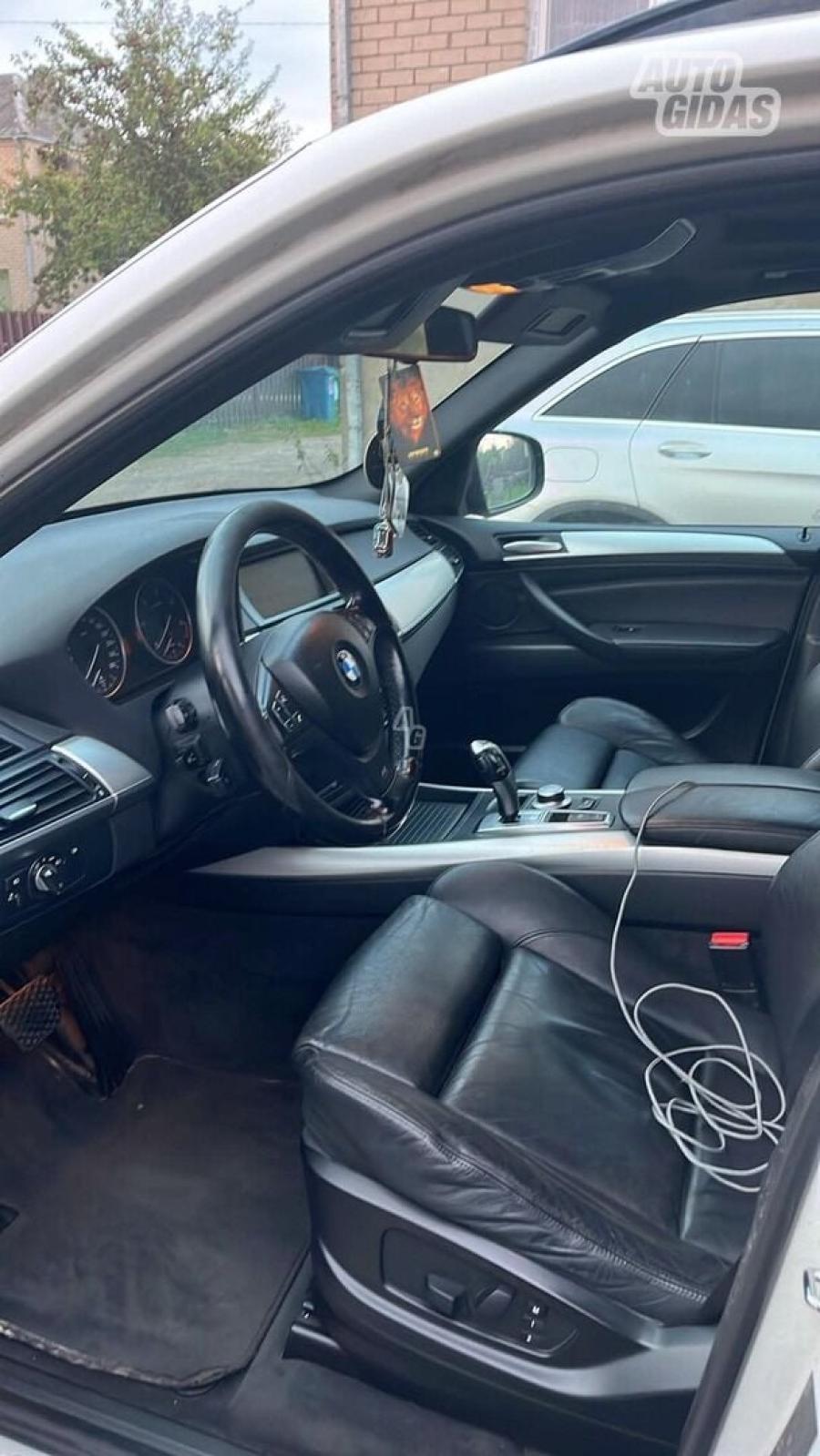 White BMW X5 2008 in Kaunas, with an engine capacity of 3.00 L and mileage of 350 thousand km for 8000 €, photo 23 on AUTOMOTO.COM.LV