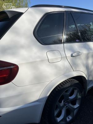 White BMW X5 2008 in Kaunas, with an engine capacity of 3.00 L and mileage of 350 thousand km for 8000 €, photo 25 on AUTOMOTO.COM.LV