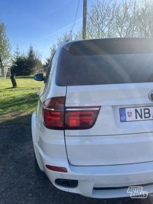 White BMW X5 2008 in Kaunas, with an engine capacity of 3.00 L and mileage of 350 thousand km for 8000 €, photo 28 on AUTOMOTO.COM.LV