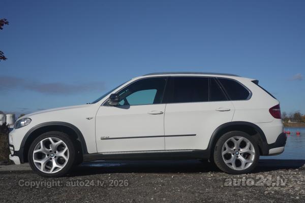 White BMW X5 2008 in Tallinn, with an engine capacity of 3.00 L and mileage of 363 thousand km for 9999 €, photo 5 on AUTOMOTO.COM.LV