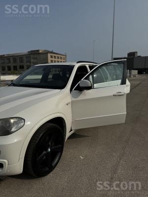 Balts BMW X5 2009 Rīga, ar dzinēja tilpumu 3.00 L un nobraukumu 236 tūkst. km par 21000 €, foto 2 vietnē AUTOMOTO.COM.LV