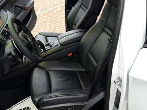 Balts BMW X5 2009 Jonava, ar dzinēja tilpumu 2.99 L un nobraukumu 304 tūkst. km par 9400 €, foto 22 vietnē AUTOMOTO.COM.LV