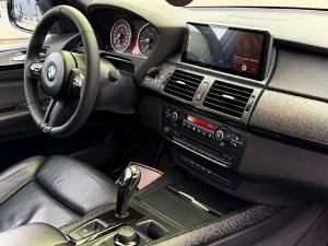 Balts BMW X5 2009 Jonava, ar dzinēja tilpumu 2.99 L un nobraukumu 304 tūkst. km par 9400 €, foto 26 vietnē AUTOMOTO.COM.LV