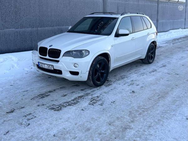 Balts BMW X5 2009 Viļņa, ar dzinēja tilpumu 2.99 L un nobraukumu 294 tūkst. km par 8500 €, foto 3 vietnē AUTOMOTO.COM.LV