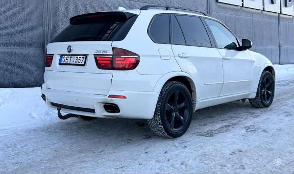 Balts BMW X5 2009 Viļņa, ar dzinēja tilpumu 2.99 L un nobraukumu 294 tūkst. km par 8500 €, foto 8 vietnē AUTOMOTO.COM.LV