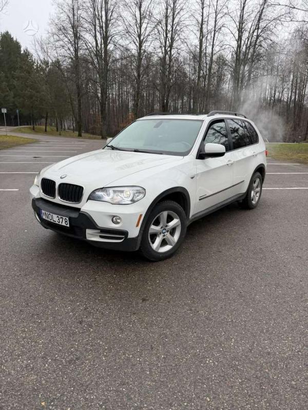 Balts BMW X5 2009 Ignalina, ar dzinēja tilpumu 2.99 L un nobraukumu 313 tūkst. km par 8000 €, foto 2 vietnē AUTOMOTO.COM.LV