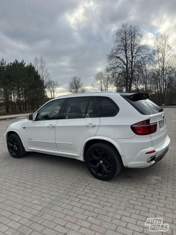 Balts BMW X5 2009 Pagėgiai, ar dzinēja tilpumu 3.00 L un nobraukumu 310 tūkst. km par 12500 €, foto 4 vietnē AUTOMOTO.COM.LV