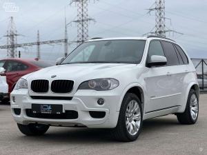 White BMW X5 2009 in Marijampole, with an engine capacity of 3.00 L and mileage of 265 thousand km for 11450 €, photo 6 on AUTOMOTO.COM.LV