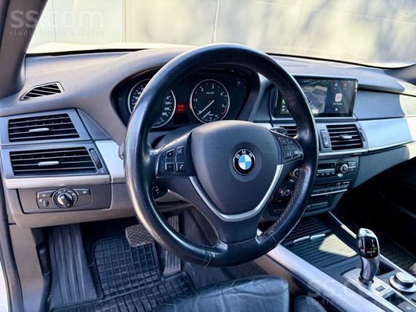 Balts BMW X5 2009 Rīga, ar dzinēja tilpumu 3.00 L un nobraukumu 352 tūkst. km par 8900 €, foto 7 vietnē AUTOMOTO.COM.LV