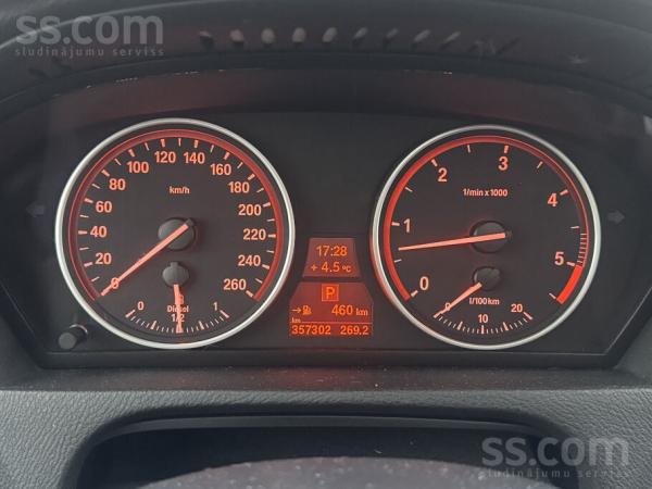 Белый БМВ Х5 2009 в Рига, объемом двигателя 3.00 л и пробегом 357 тыс. км за 9500 €, фото 5 на AUTOMOTO.COM.LV