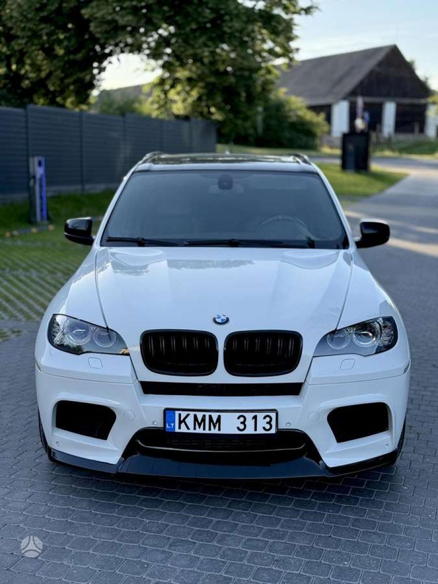Balts BMW X5 2009 Viļņa, ar dzinēja tilpumu 3.00 L un nobraukumu 297 tūkst. km par 9900 €, foto 4 vietnē AUTOMOTO.COM.LV