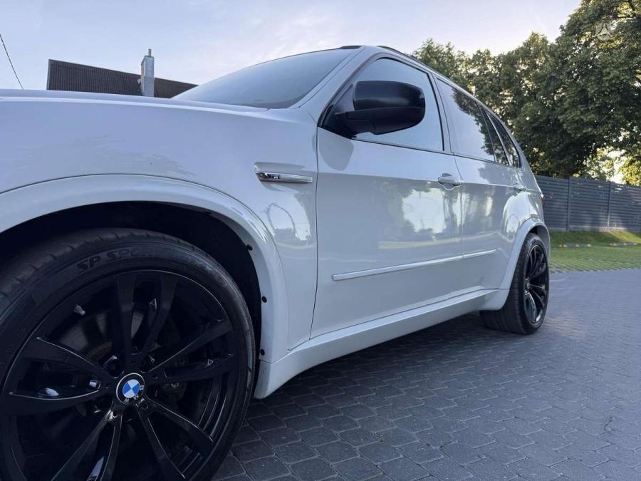 Balts BMW X5 2009 Viļņa, ar dzinēja tilpumu 3.00 L un nobraukumu 297 tūkst. km par 9900 €, foto 17 vietnē AUTOMOTO.COM.LV