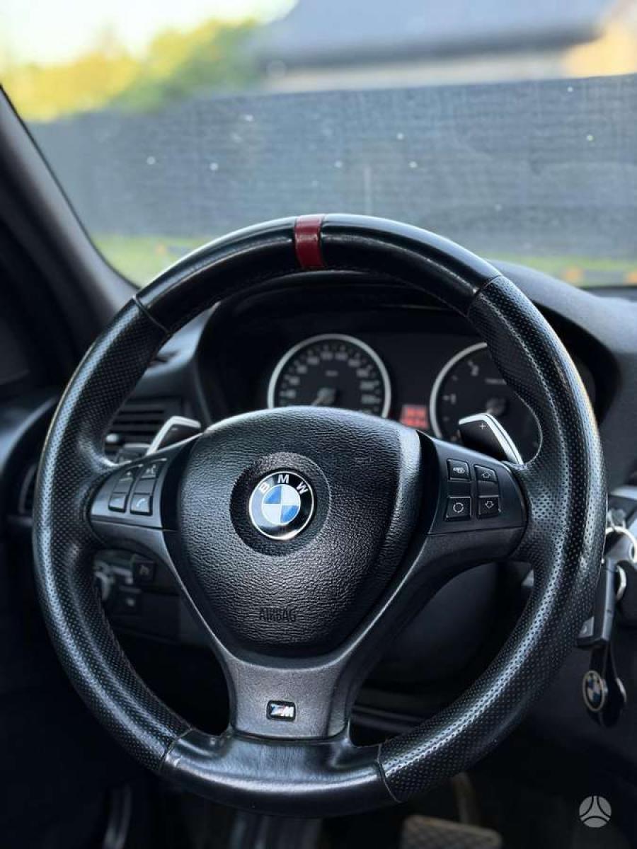 Balts BMW X5 2009 Viļņa, ar dzinēja tilpumu 3.00 L un nobraukumu 297 tūkst. km par 9900 €, foto 21 vietnē AUTOMOTO.COM.LV
