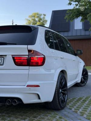 Balts BMW X5 2009 Viļņa, ar dzinēja tilpumu 3.00 L un nobraukumu 297 tūkst. km par 9900 €, foto 23 vietnē AUTOMOTO.COM.LV